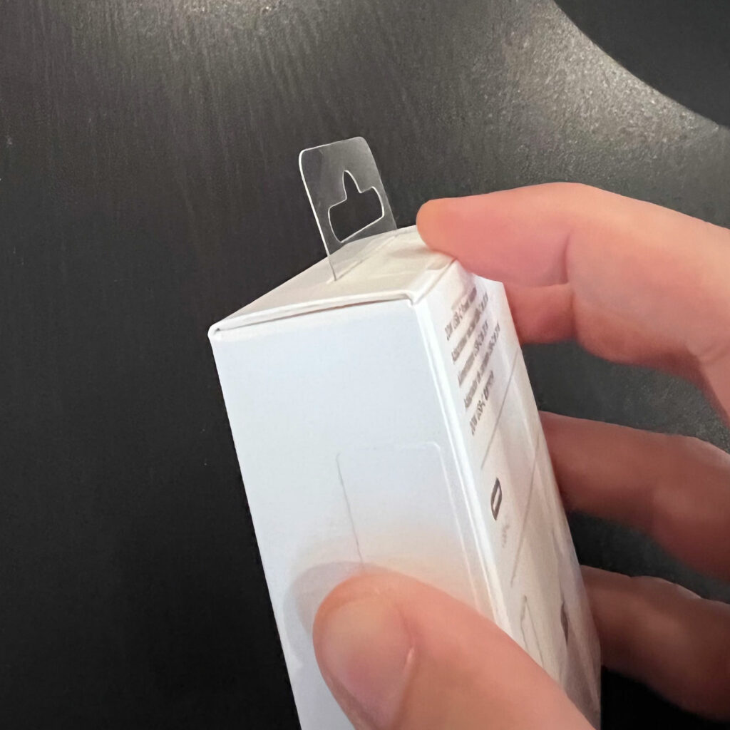 Round-Hole-Clear-Hanging-Display-Tabs-for-Retail-Display-Promotional ...