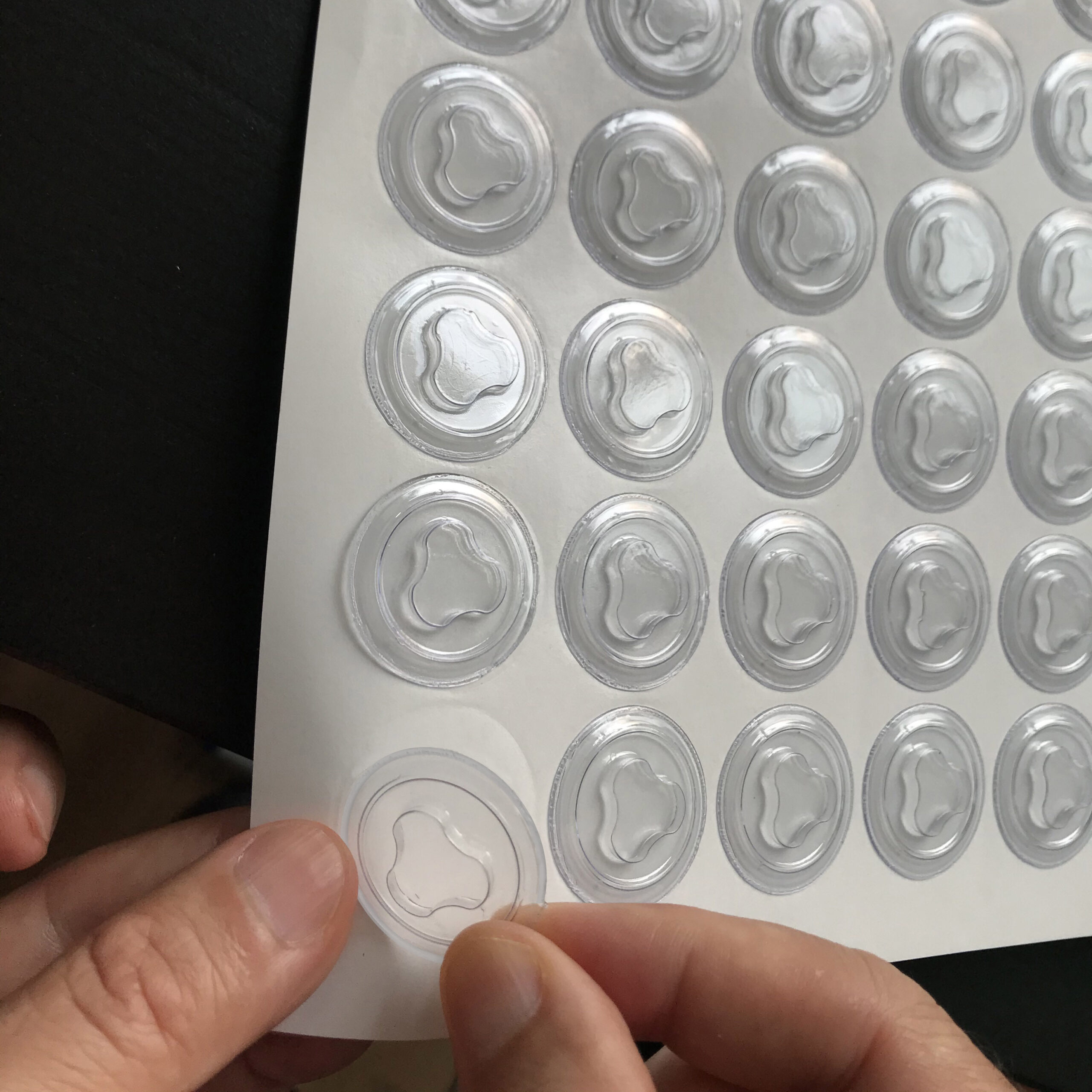 Plastic CD Spider (CD Holder, CD hub Vacuum, CD Clips), Self Adhesive